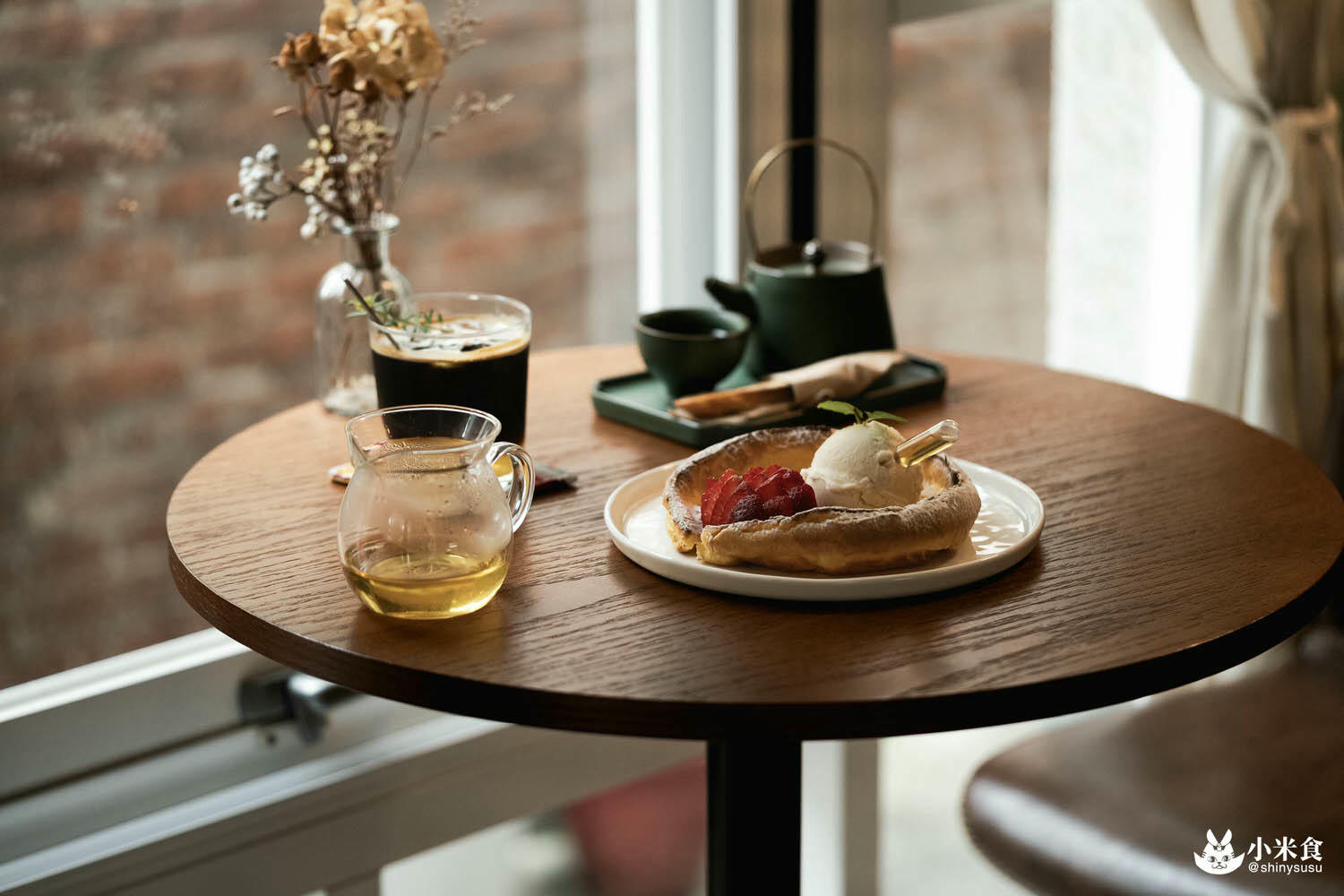 芬芳咖啡廰 Fen Fang Cafe｜義式冰淇淋結合老厝芬芳。為生活添一抹質樸｜台中咖啡廳推薦｜北區老屋景點下午茶 – 小米食